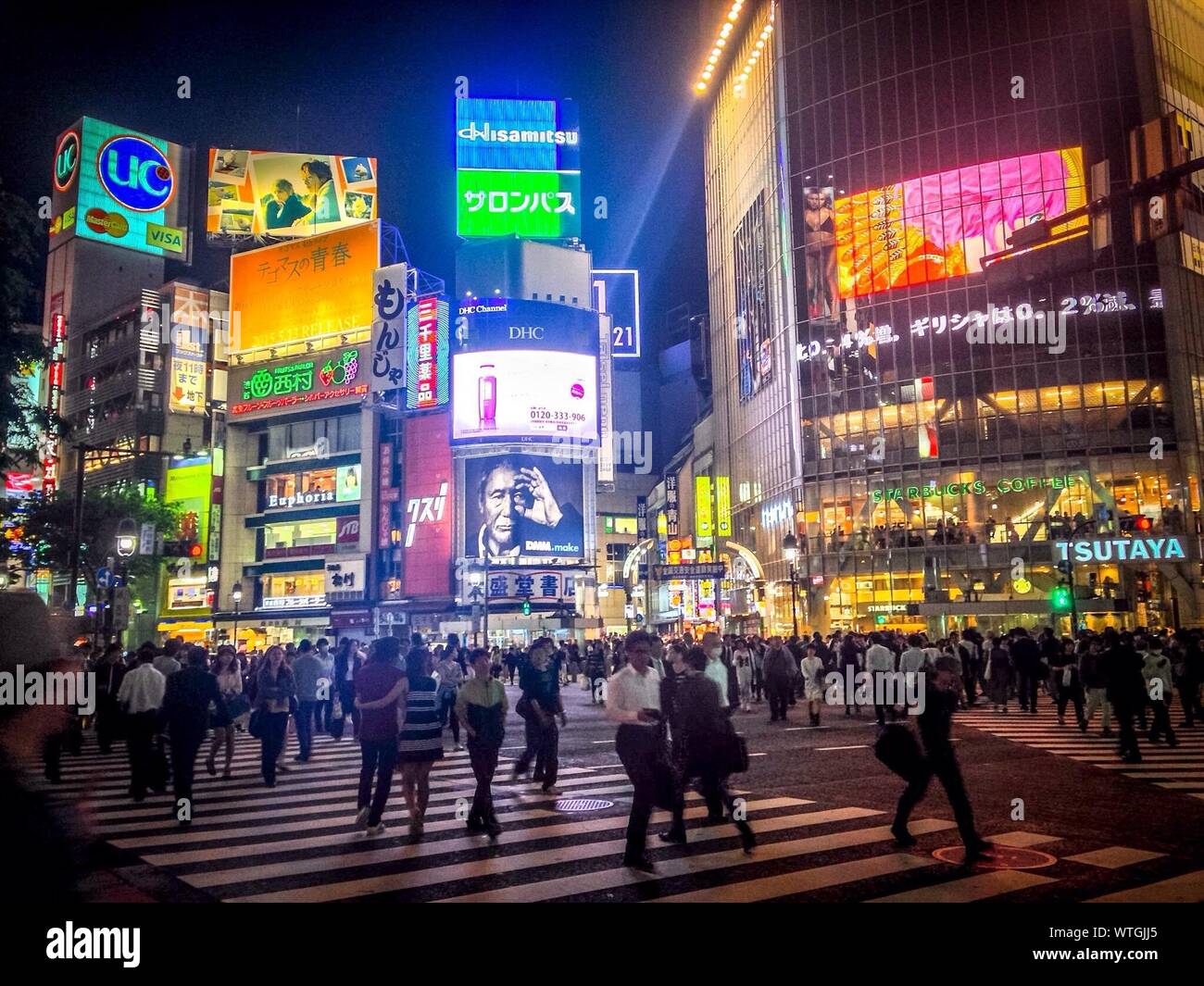 Busy_city hi-res stock photography and images - Alamy