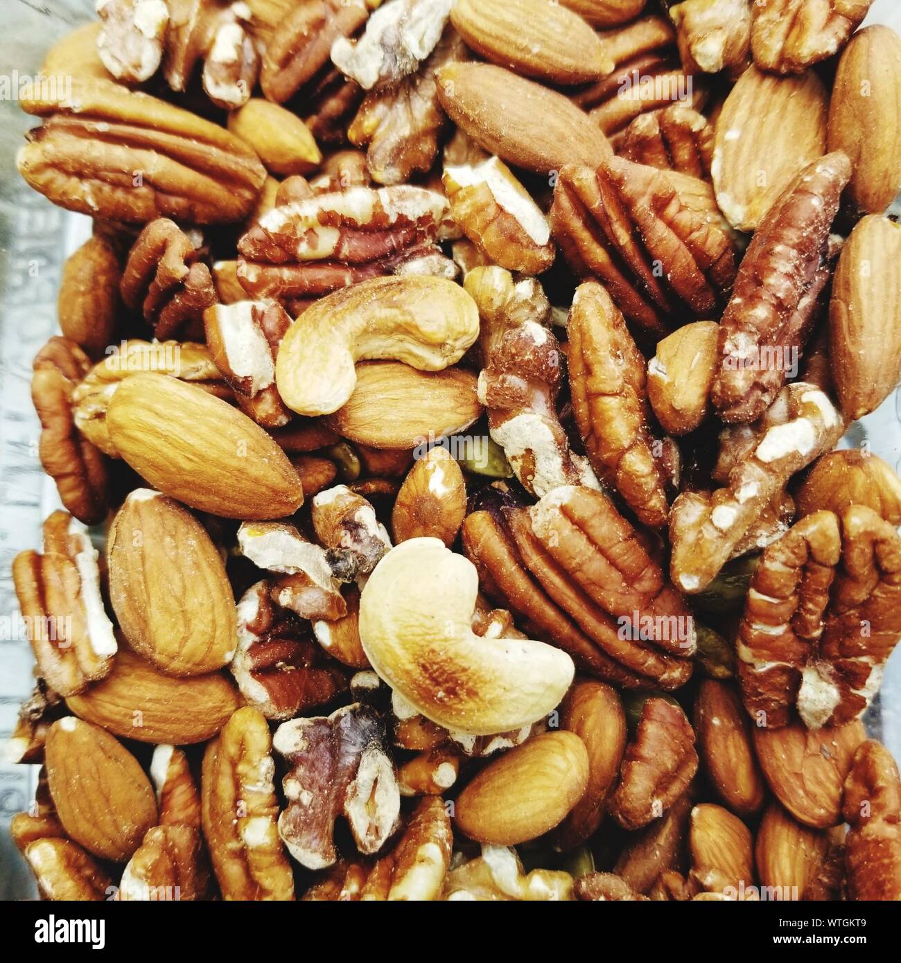Various nuts hi-res stock photography and images - Alamy