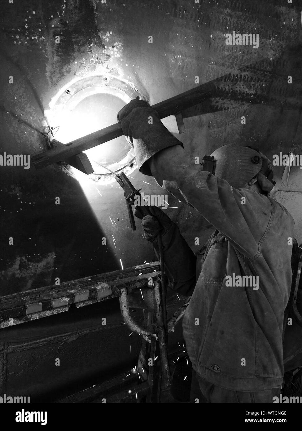 Occupation shipyard hi-res stock photography and images - Alamy