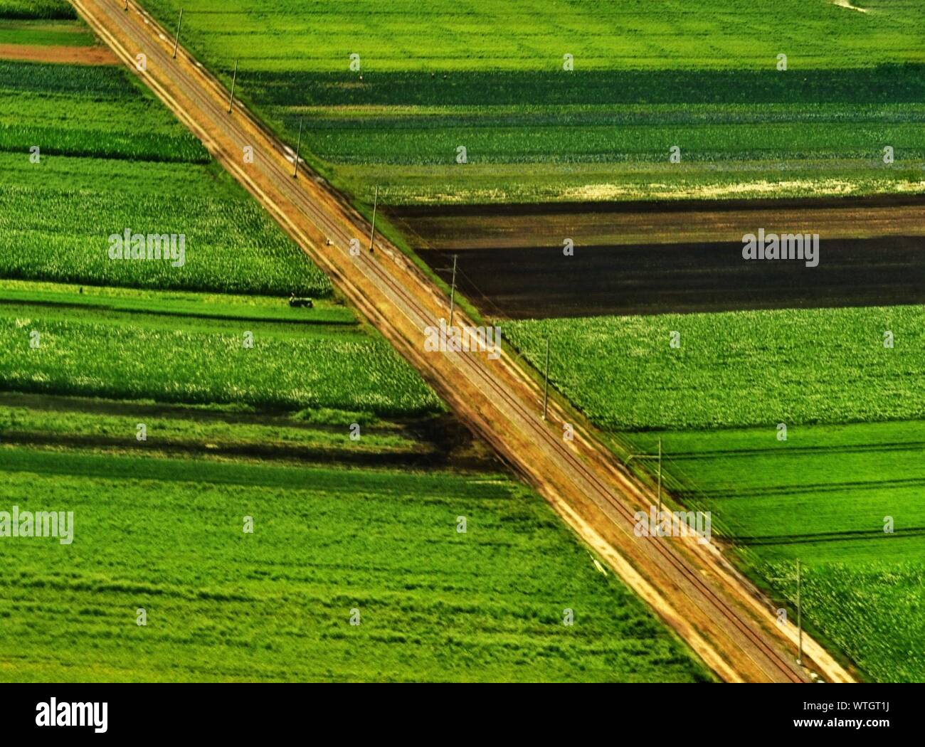 Lush green farms hi-res stock photography and images - Alamy