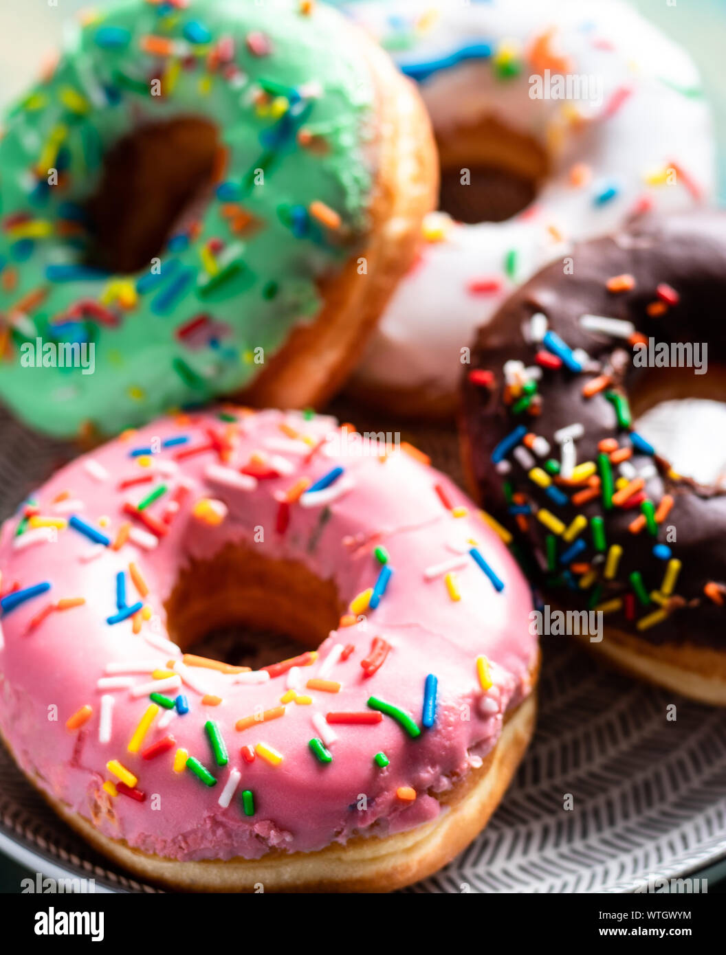 Donut breakfast bakery food vector hi-res stock photography and images ...