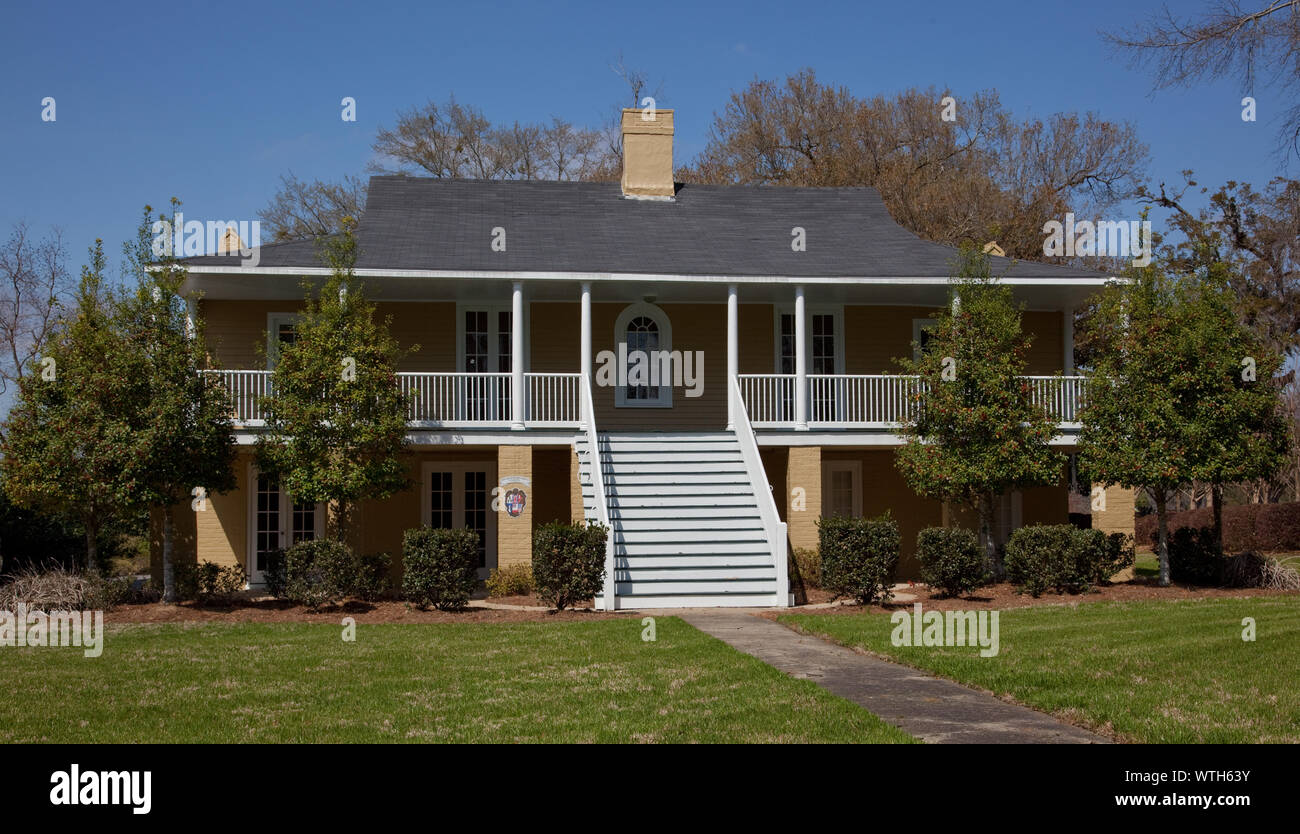Mobile Medical Museum housed in the Vincent/Doan House built in 1827 ...