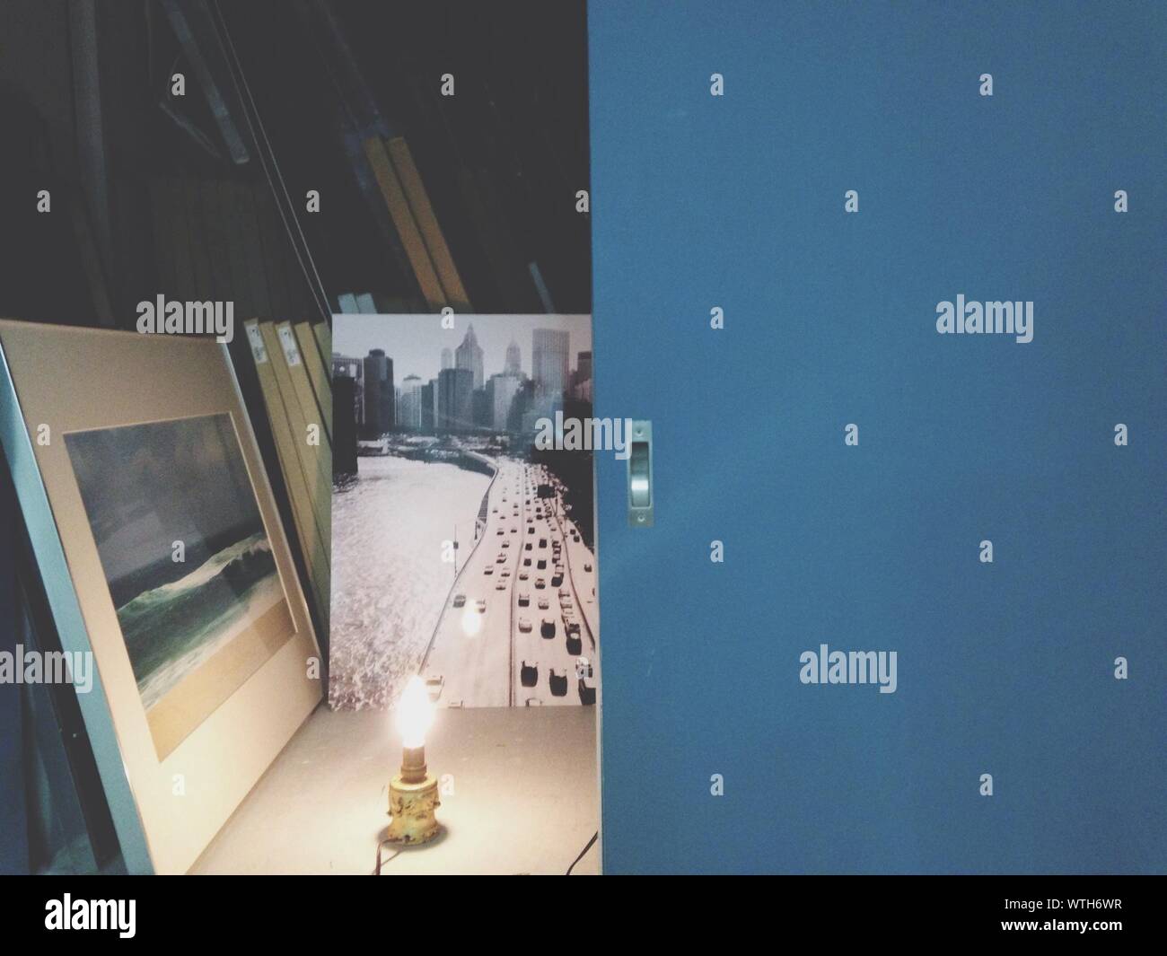 Open to vehicles hi-res stock photography and images - Alamy