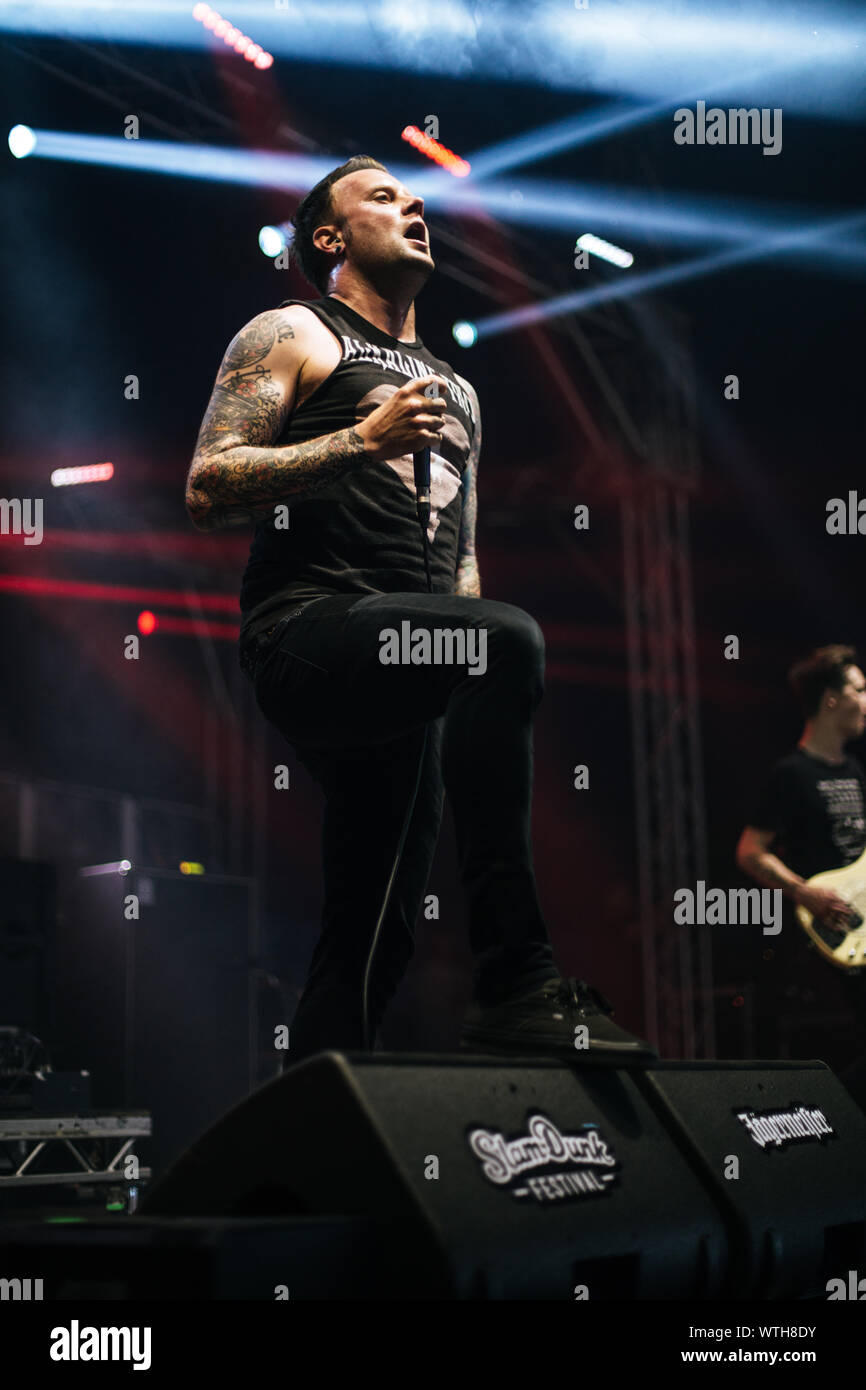 Story of the year slam dunk north hi-res stock photography and images ...
