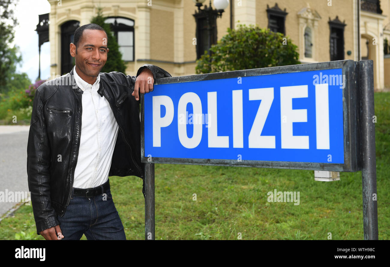 Berchtesgaden, Germany. 11th Sep, 2019. The actor Peter Marton (role ...