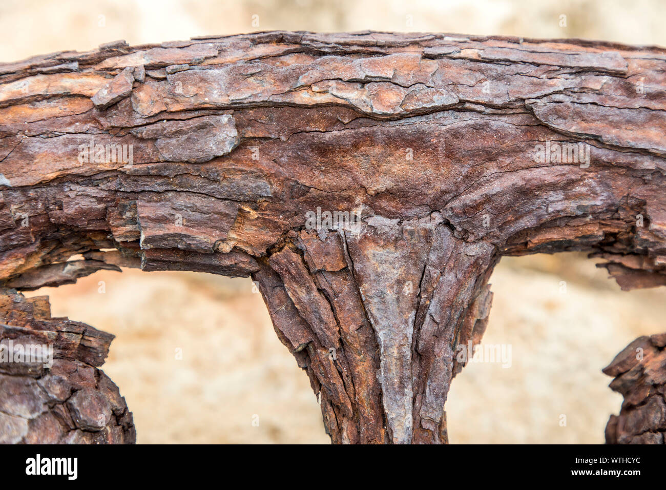 Heavy, heavily rusted iron chains Stock Photo - Alamy