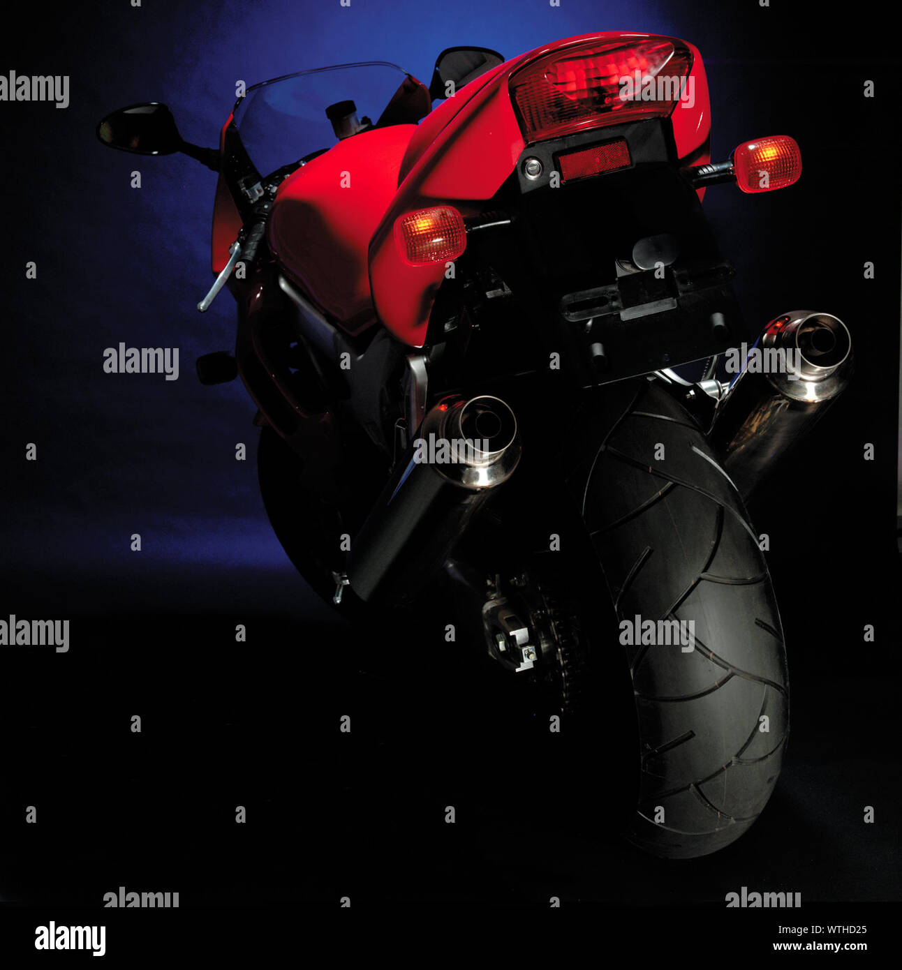 Dark motorbike hi-res stock photography and images - Alamy