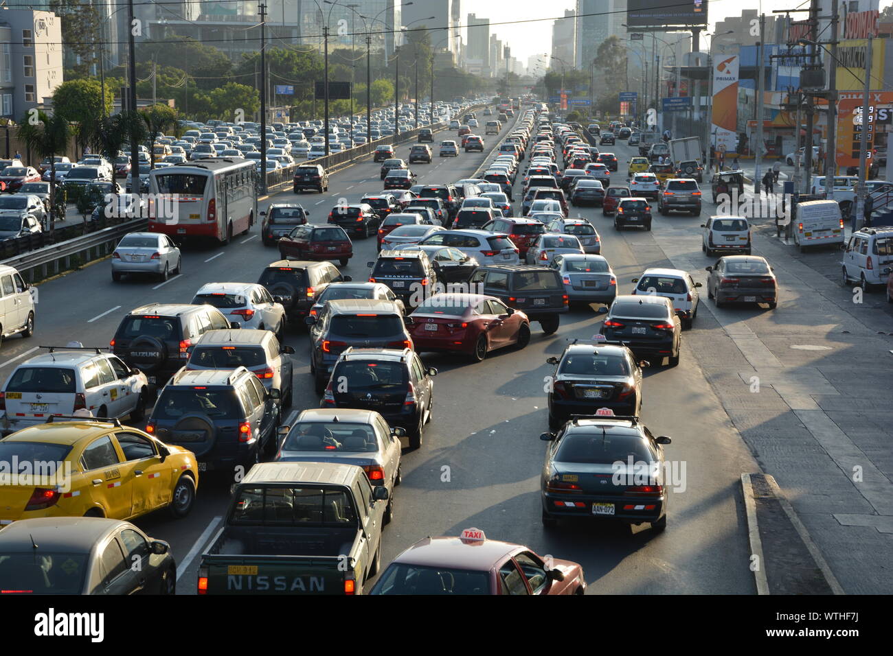 Traffic at the main highways Via expresa and Javier Prado at the ...