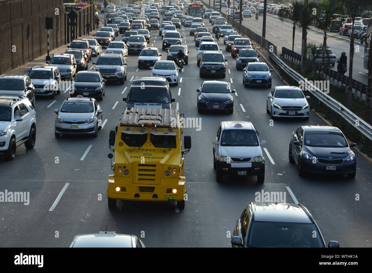 Traffic at the main highways Via expresa and Javier Prado at the ...