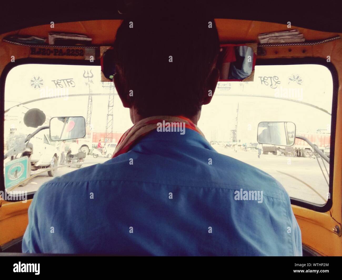 Portrait rickshaw driver hi-res stock photography and images - Alamy