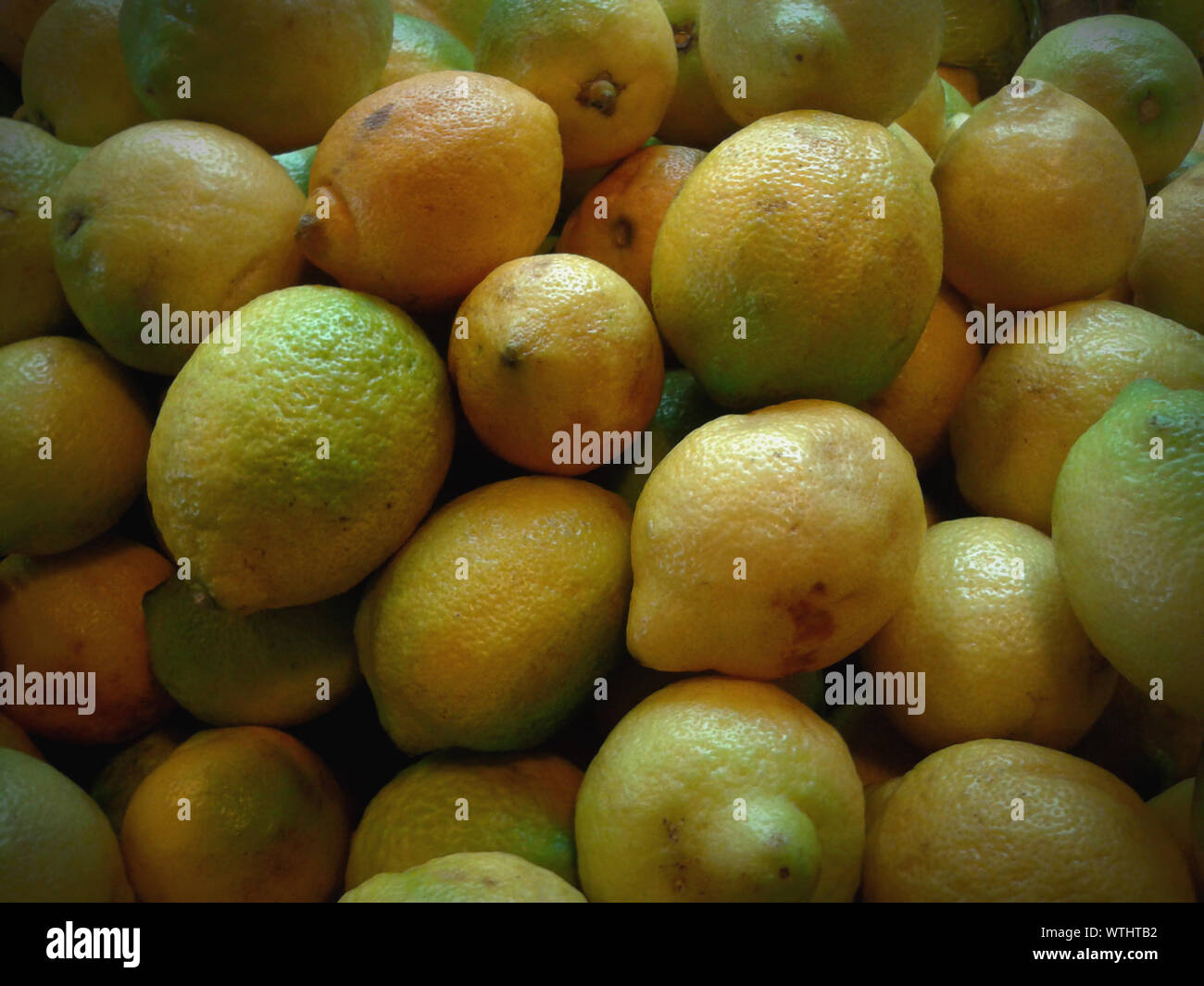 Full of lemons hi-res stock photography and images - Alamy