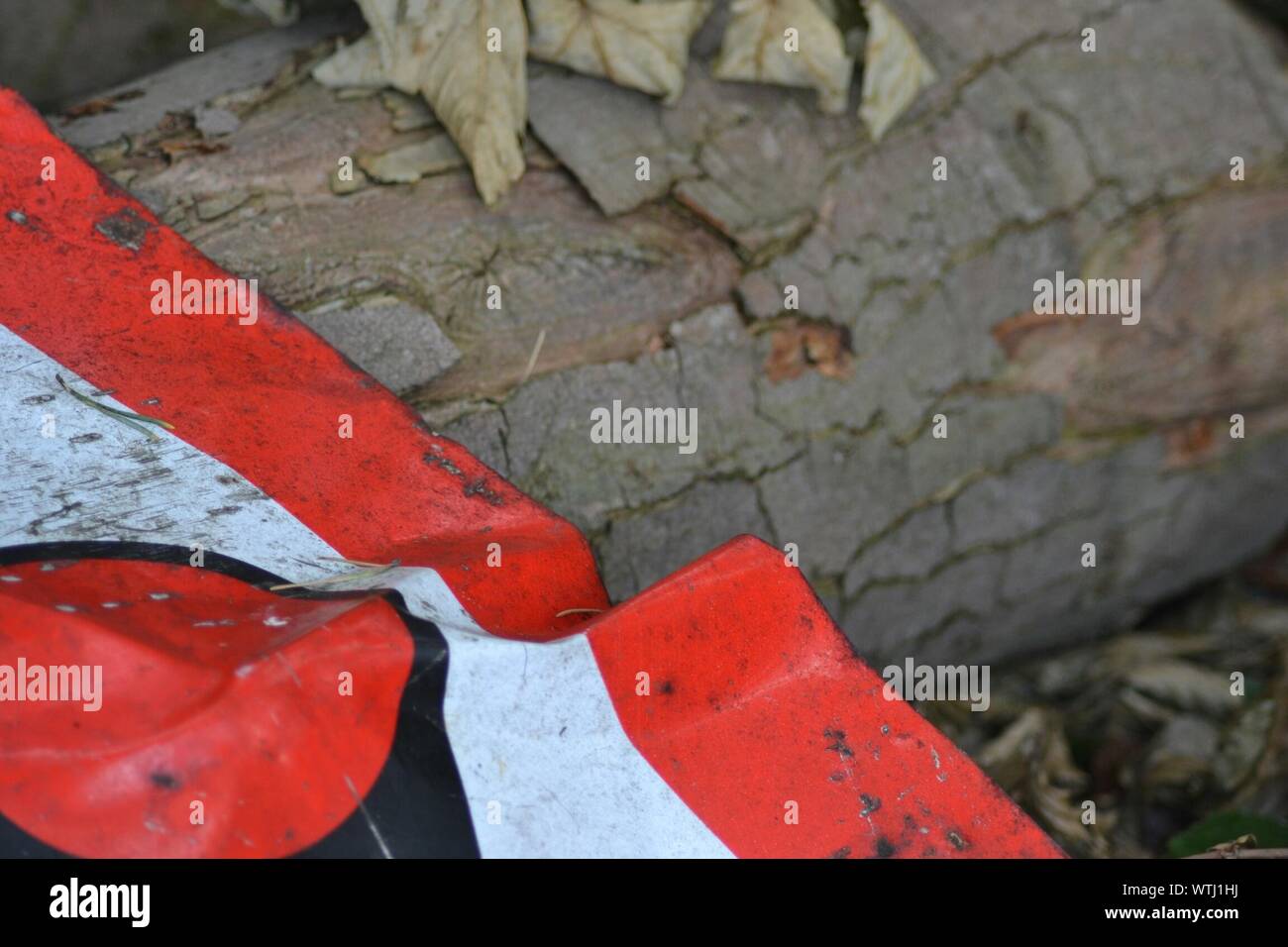 Damaged Red Sign High Resolution Stock Photography and Images - Alamy