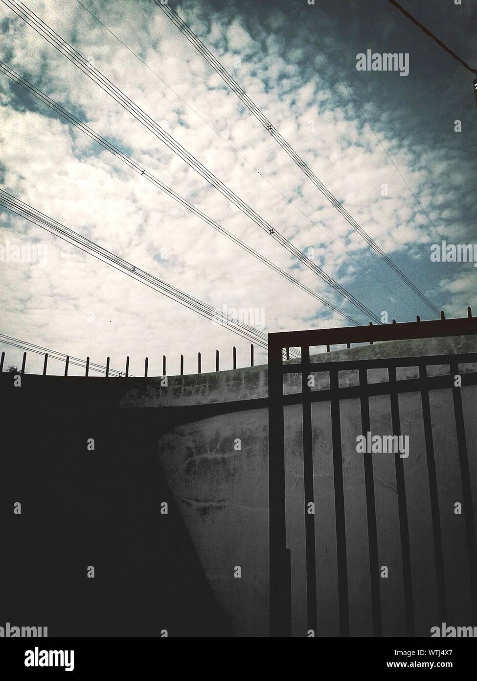 Open metal gate hi-res stock photography and images - Alamy