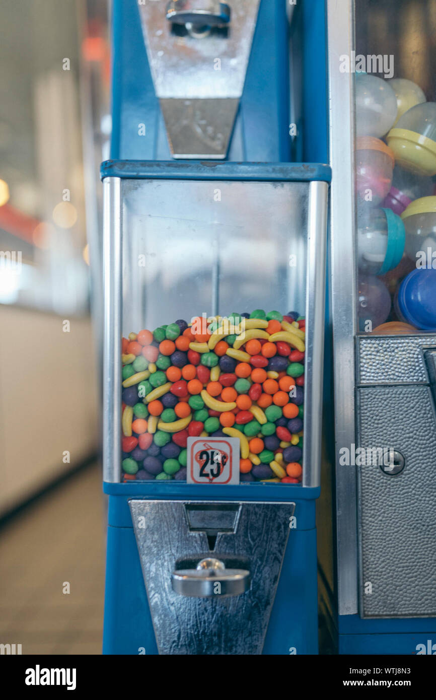 Number Vending Machine High Resolution Stock Photography and Images - Alamy