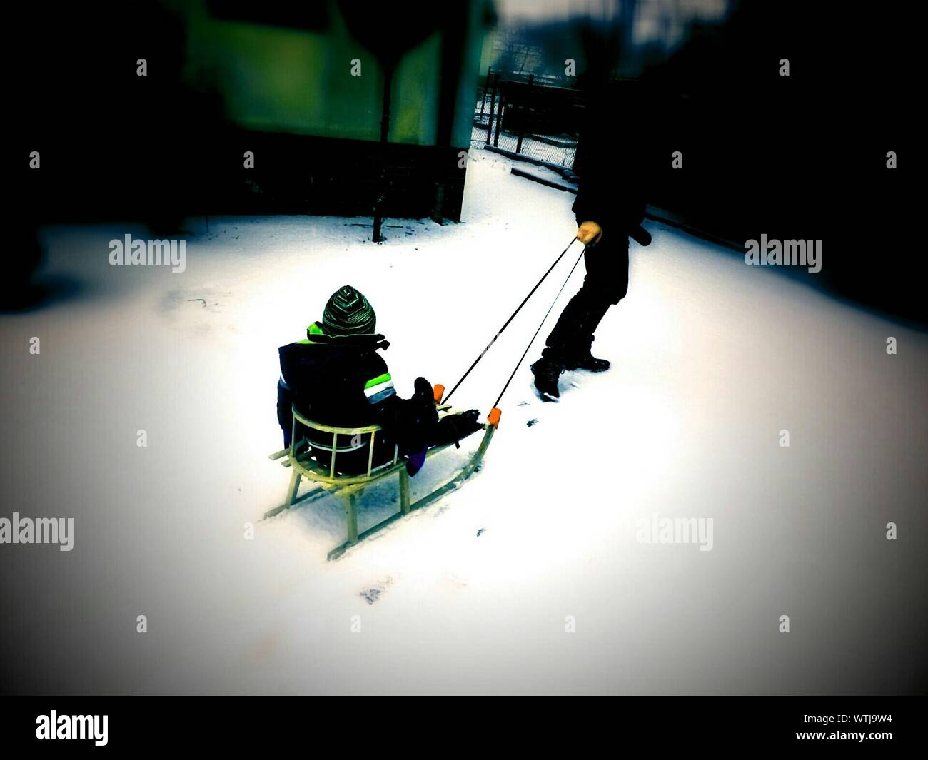 Child pulling hi-res stock photography and images - Alamy