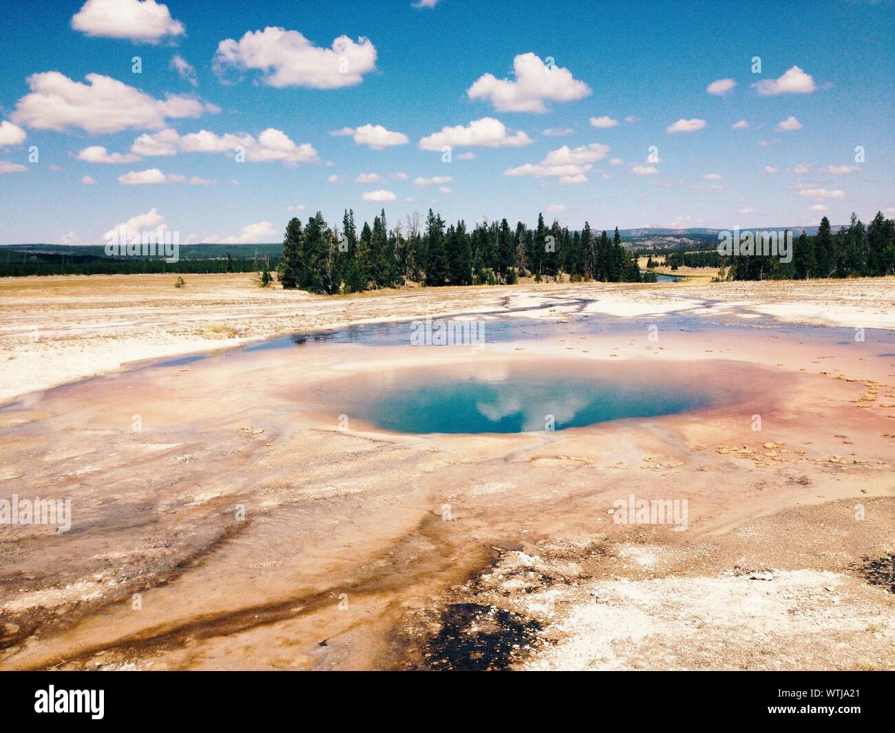 Thermal pool hi-res stock photography and images - Alamy