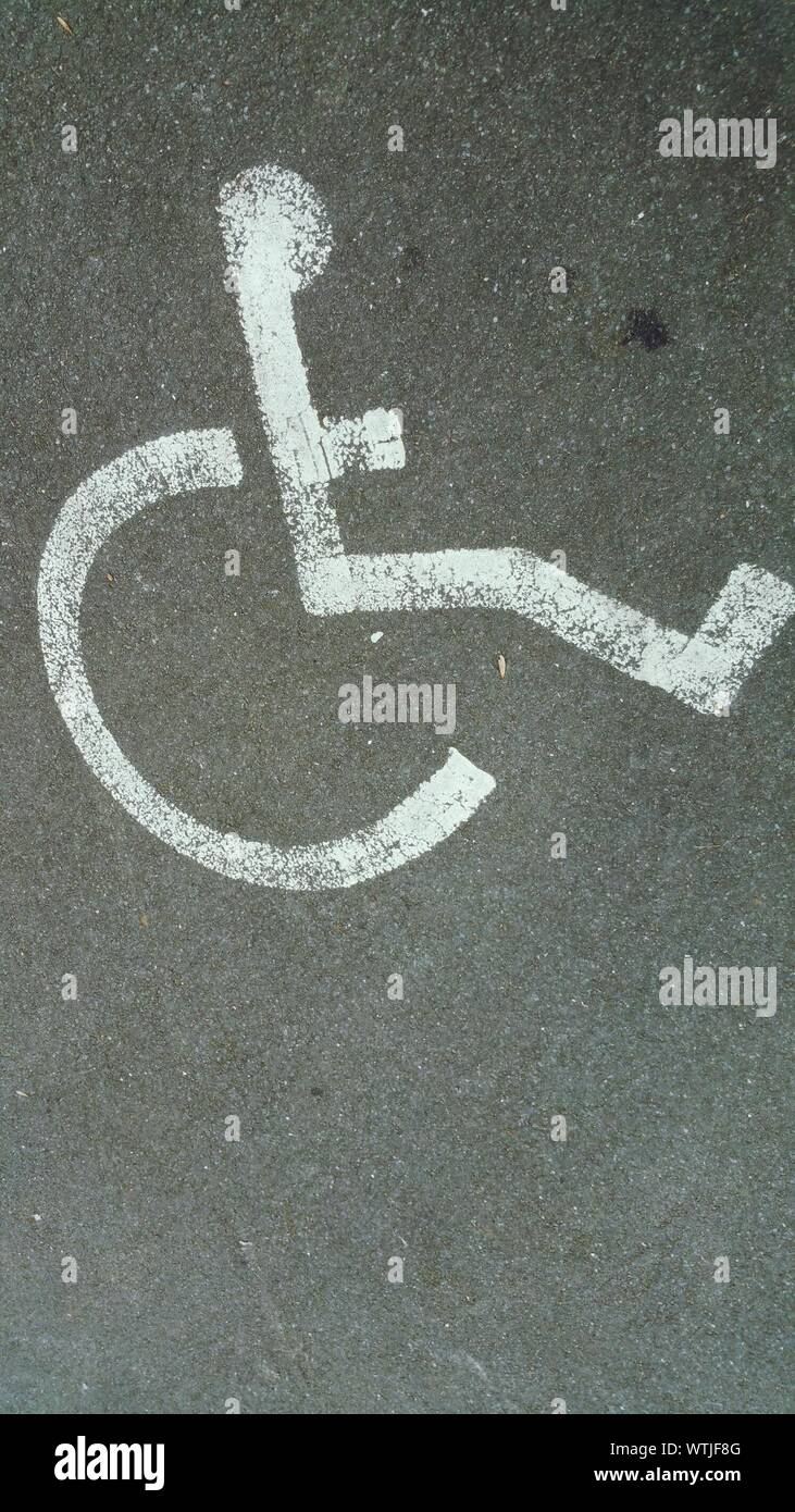 Disabled road marking hi-res stock photography and images - Alamy