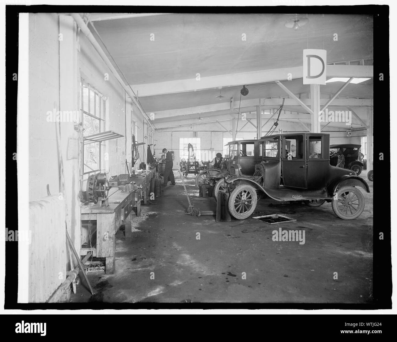 County transportation Cut Out Stock Images & Pictures - Alamy