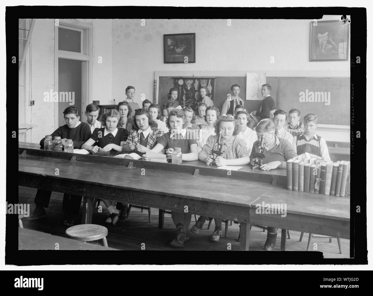 1936 high school students hi-res stock photography and images - Alamy