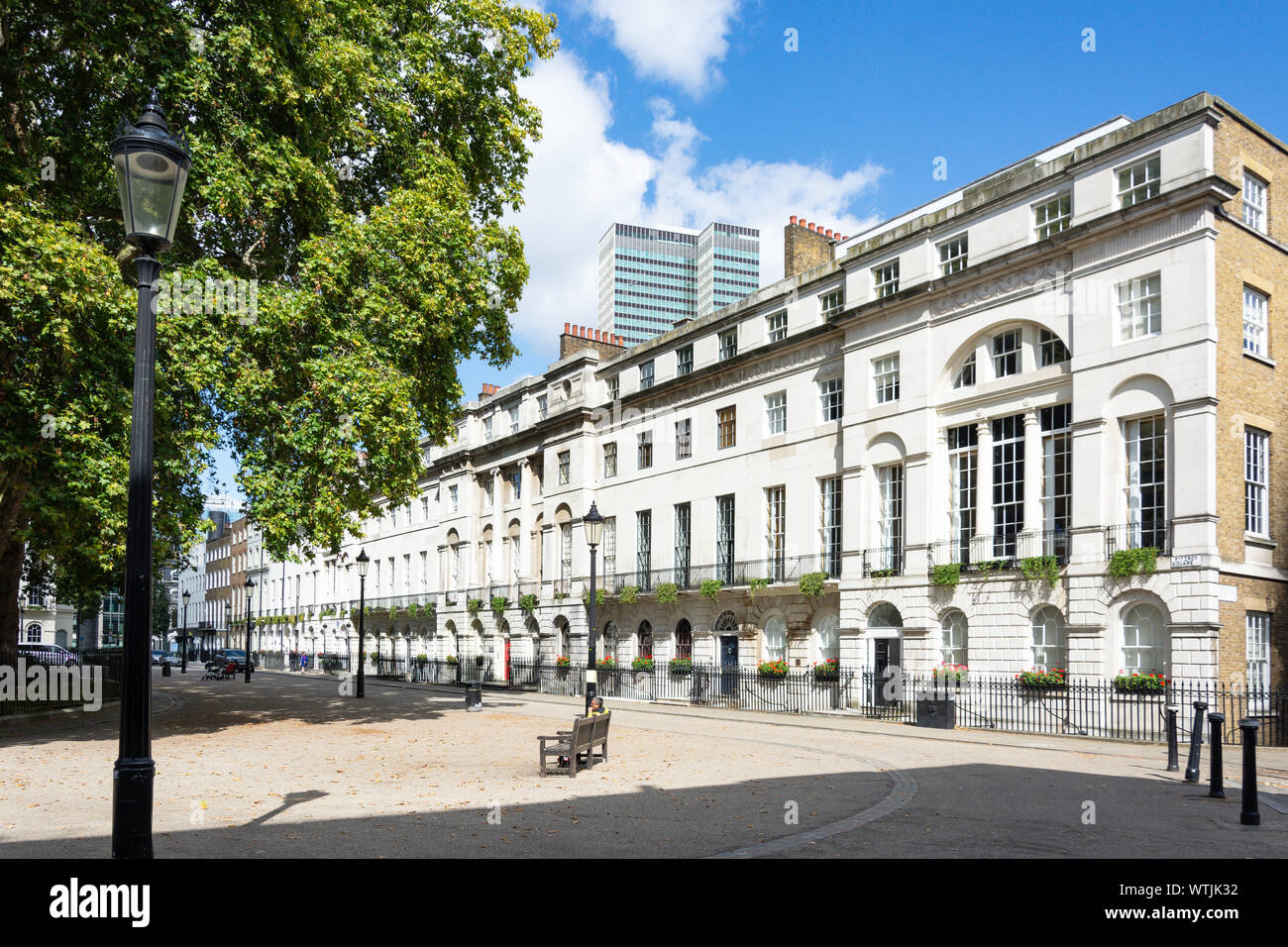 Fitzroy square hi-res stock photography and images - Alamy