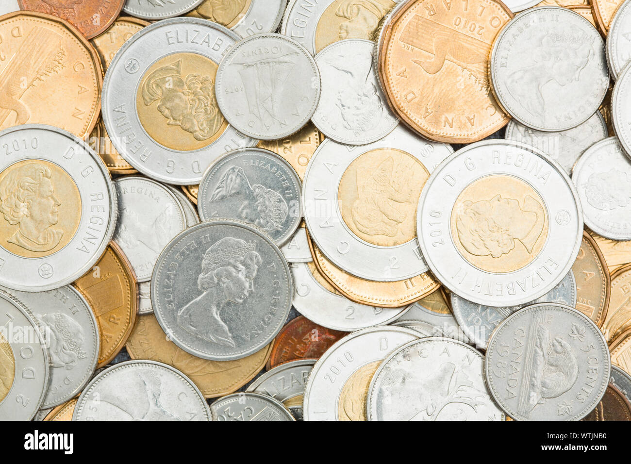 Canadian currency coins Stock Photo - Alamy