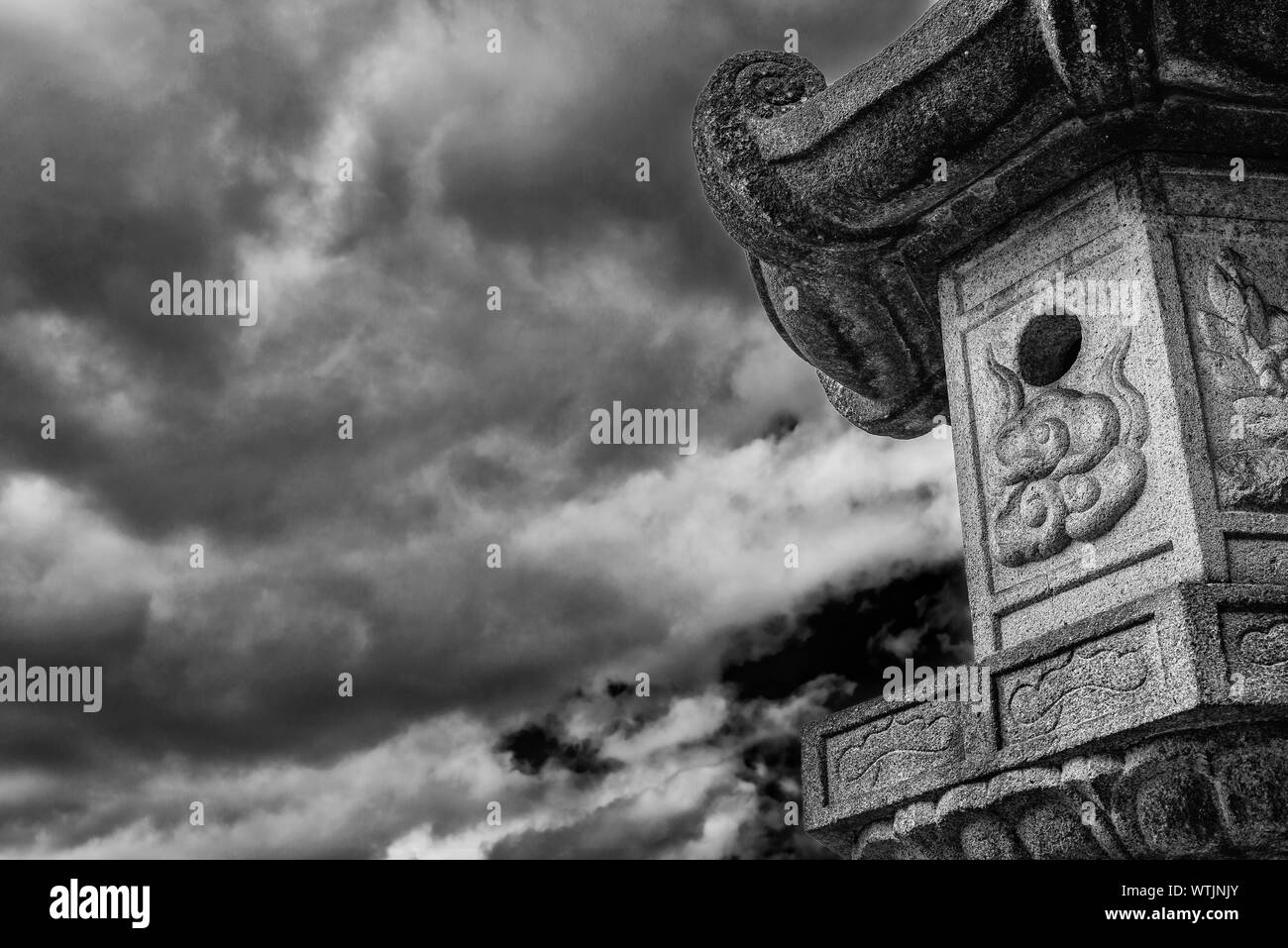 Traditional stone lantern in Black and White Stock Photos & Images - Alamy