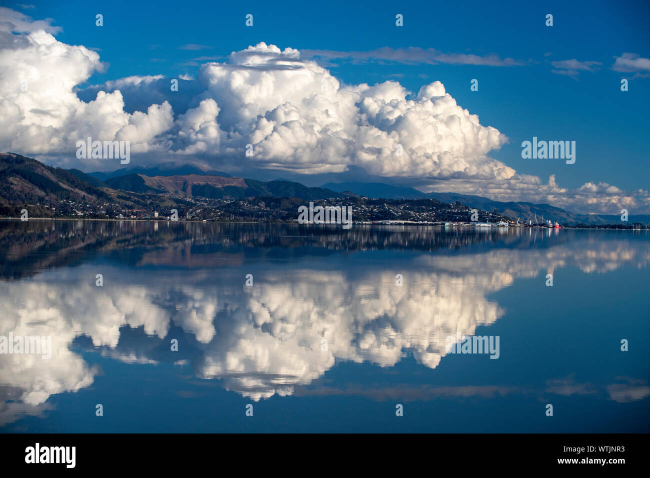 Nelson city new zealand hi-res stock photography and images - Alamy
