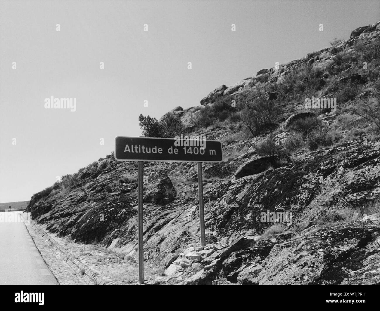 Altitude Sign High Resolution Stock Photography and Images - Alamy