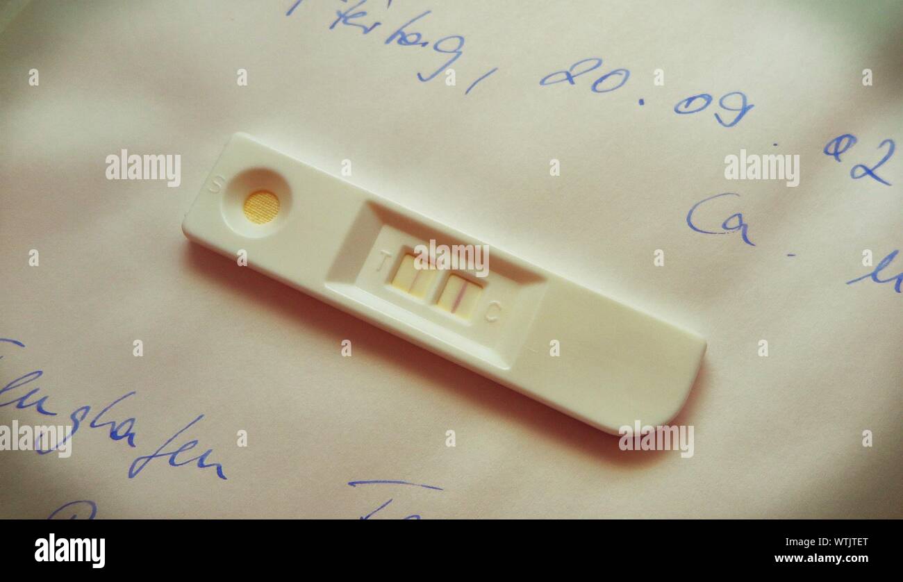 Test paper hi-res stock photography and images - Alamy