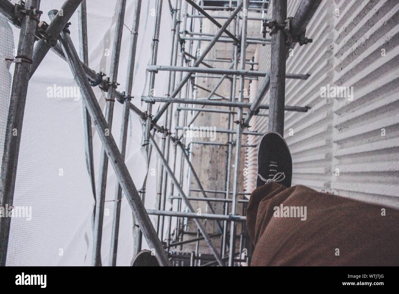 Section Of Scaffolding High Resolution Stock Photography and Images - Alamy
