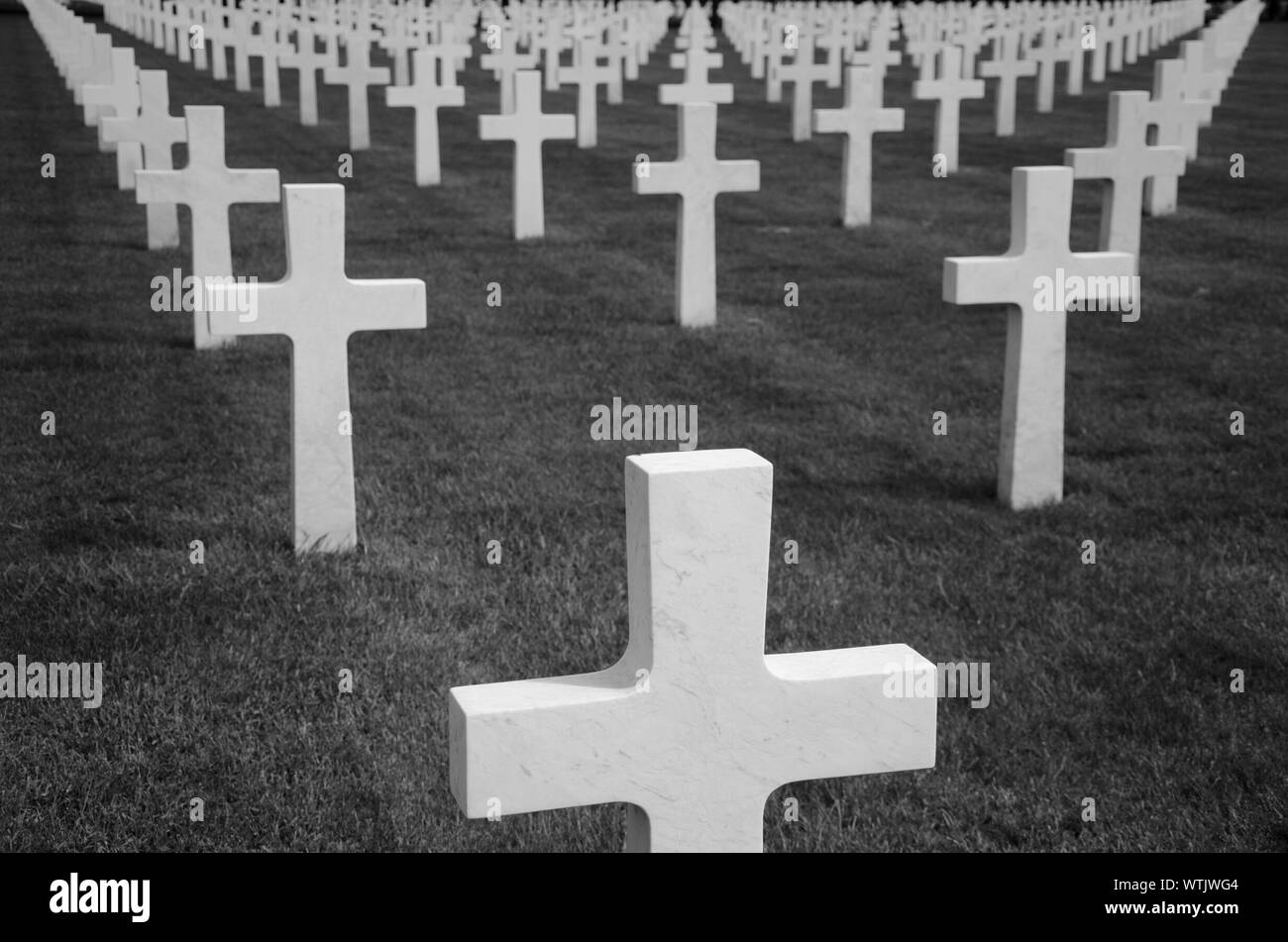 Group of crosses hi-res stock photography and images - Alamy