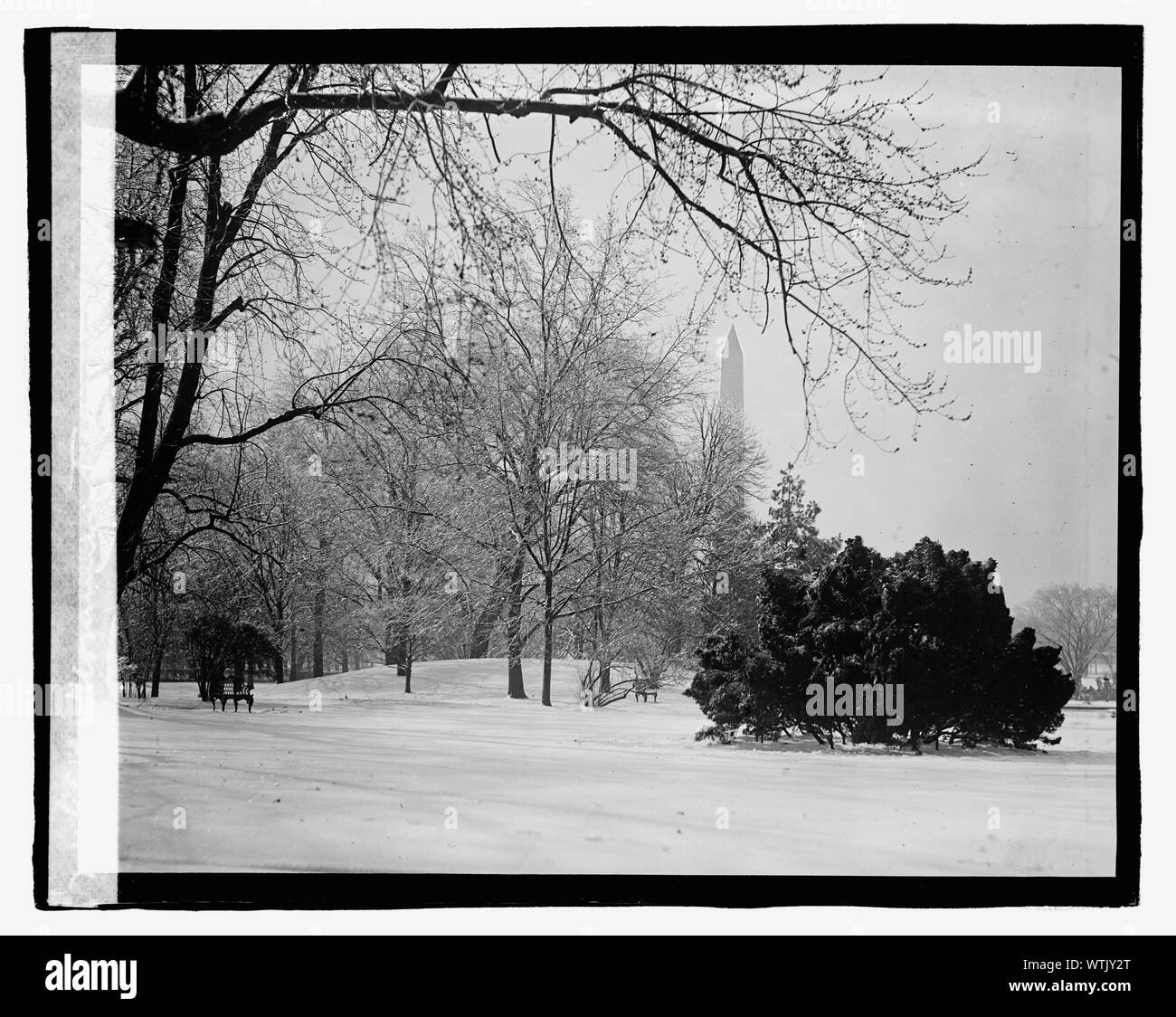Historical public monument Cut Out Stock Images & Pictures - Alamy