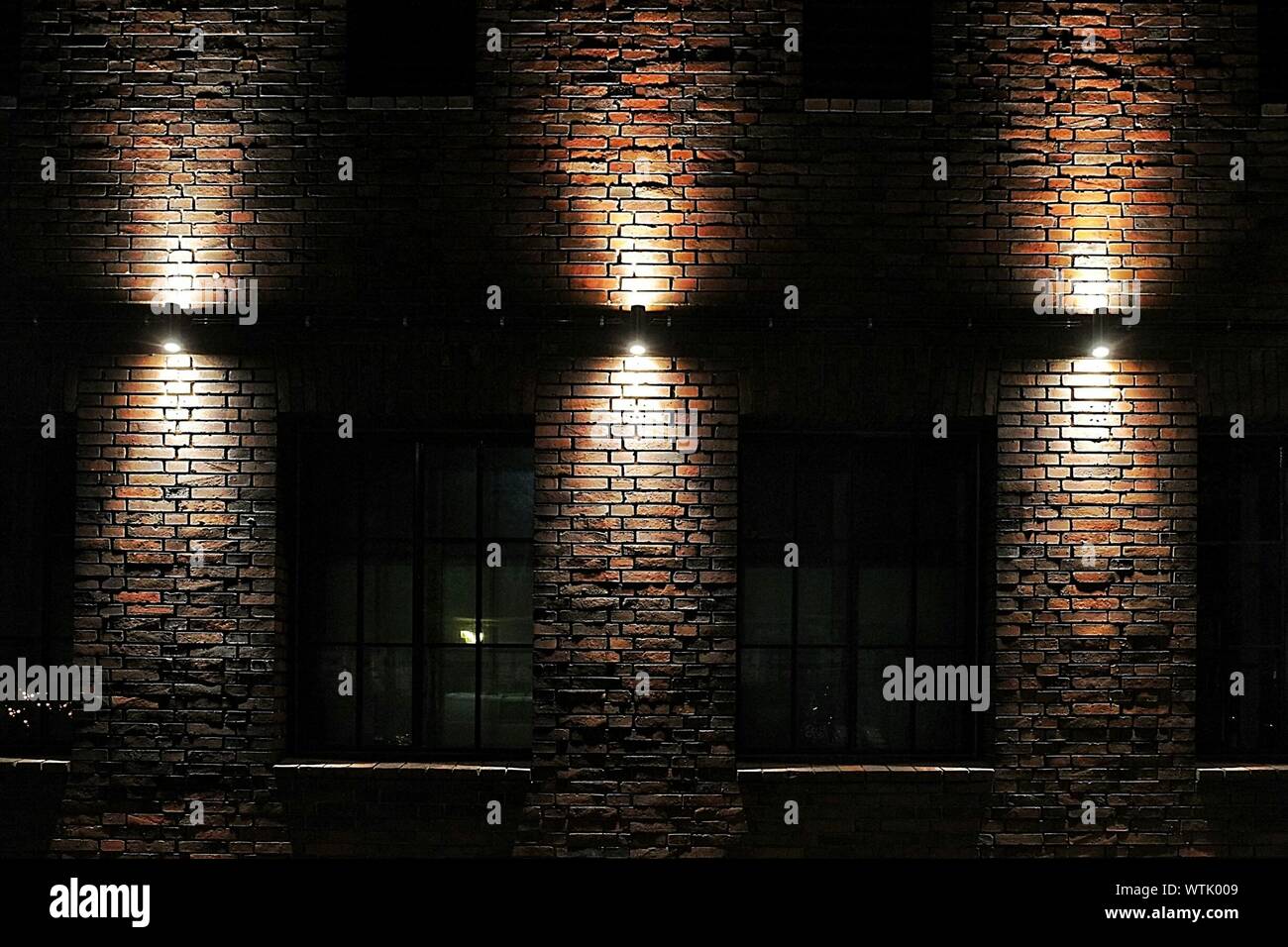 Lights On Columns High Resolution Stock Photography and Images - Alamy