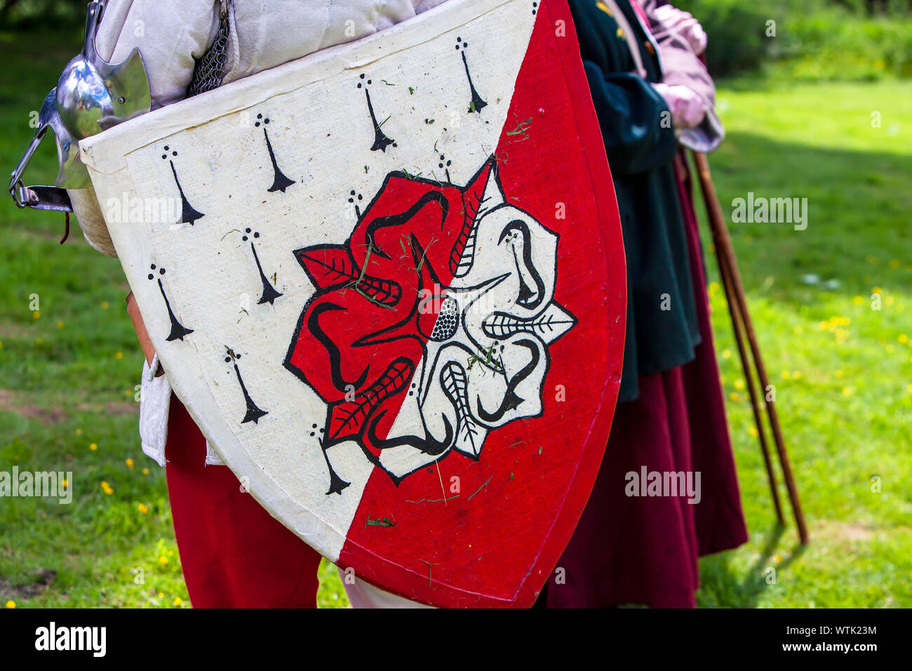 Heraldry symbols hi-res stock photography and images - Alamy