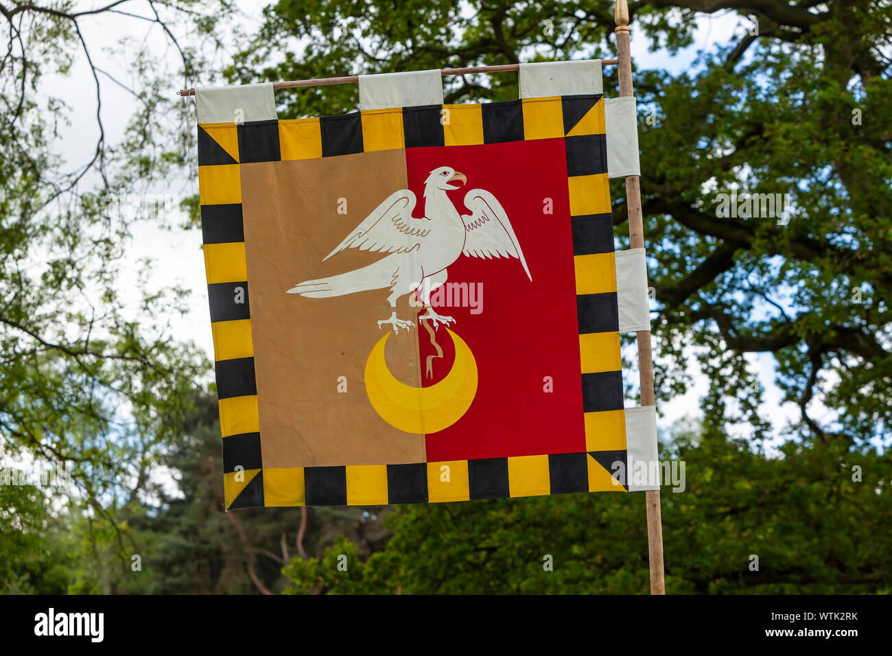 Eagle warning sign hi-res stock photography and images - Alamy