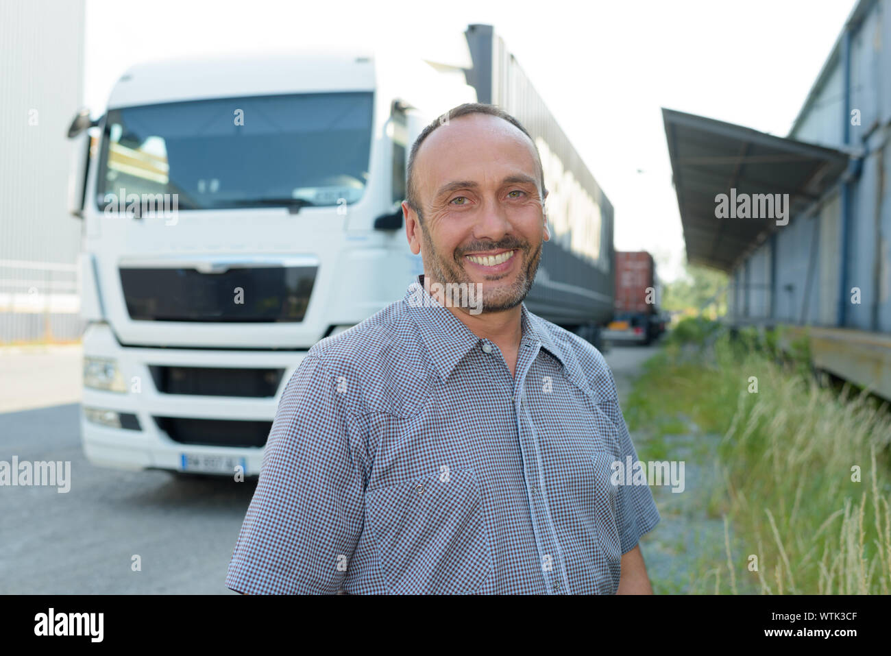 Happy truck driver hi-res stock photography and images - Alamy