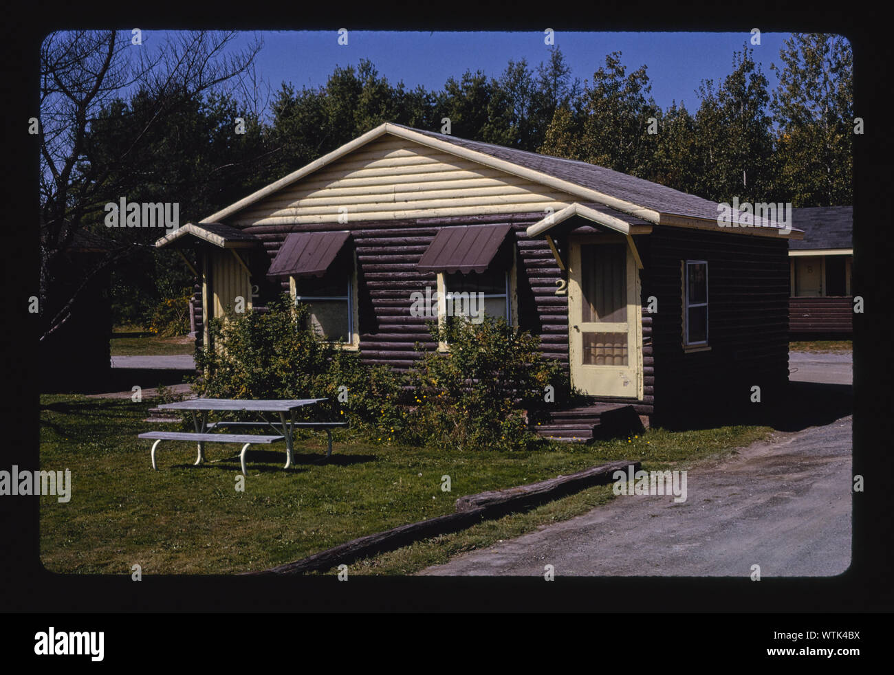 Moosehead cabins hi-res stock photography and images - Alamy