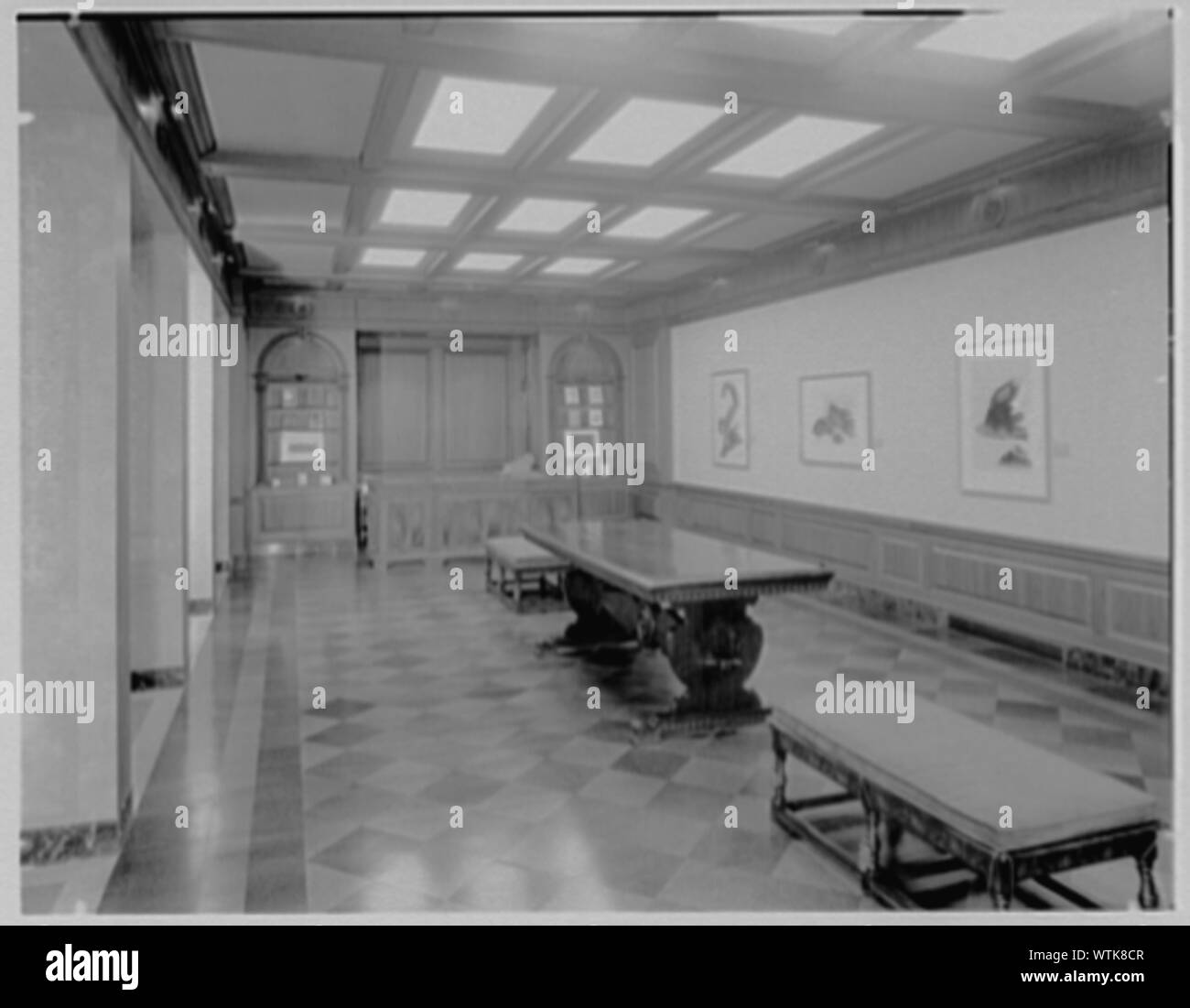 E 36th Black and White Stock Photos & Images - Alamy