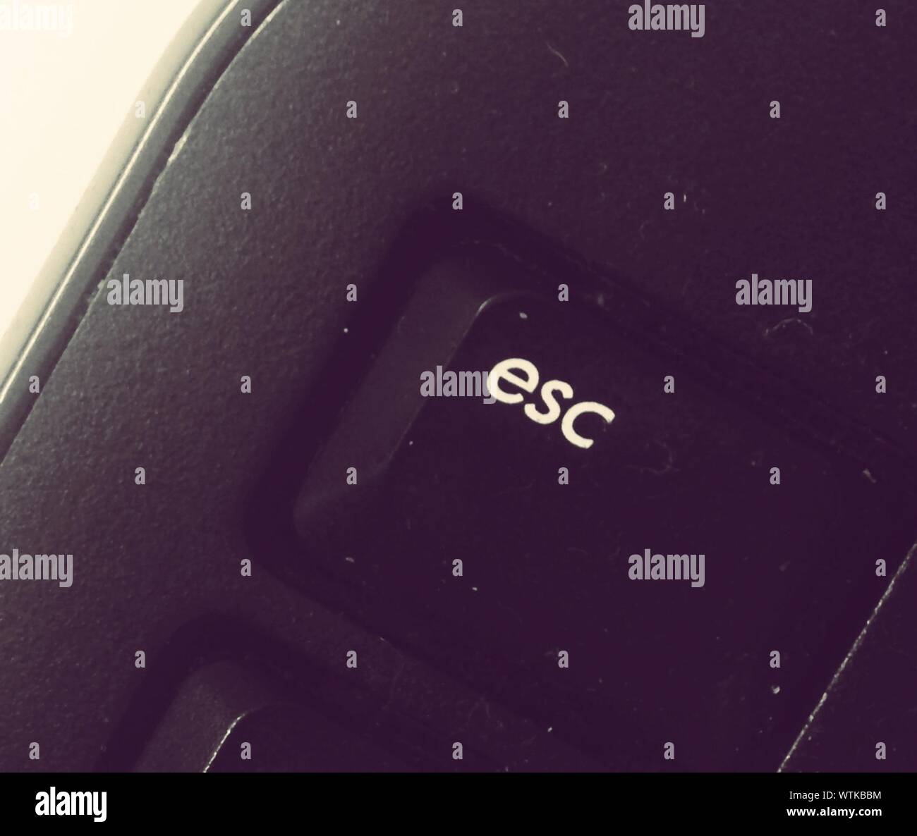 Escape key hi-res stock photography and images - Alamy