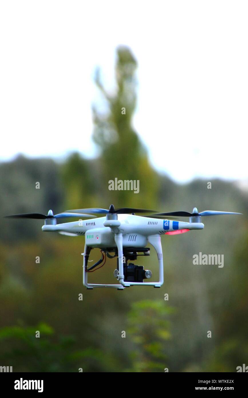Octocopter hi-res stock photography and images - Alamy