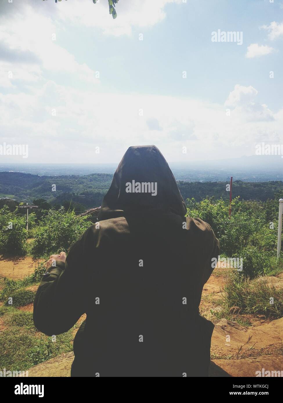 Person with their hood up hi-res stock photography and images - Alamy