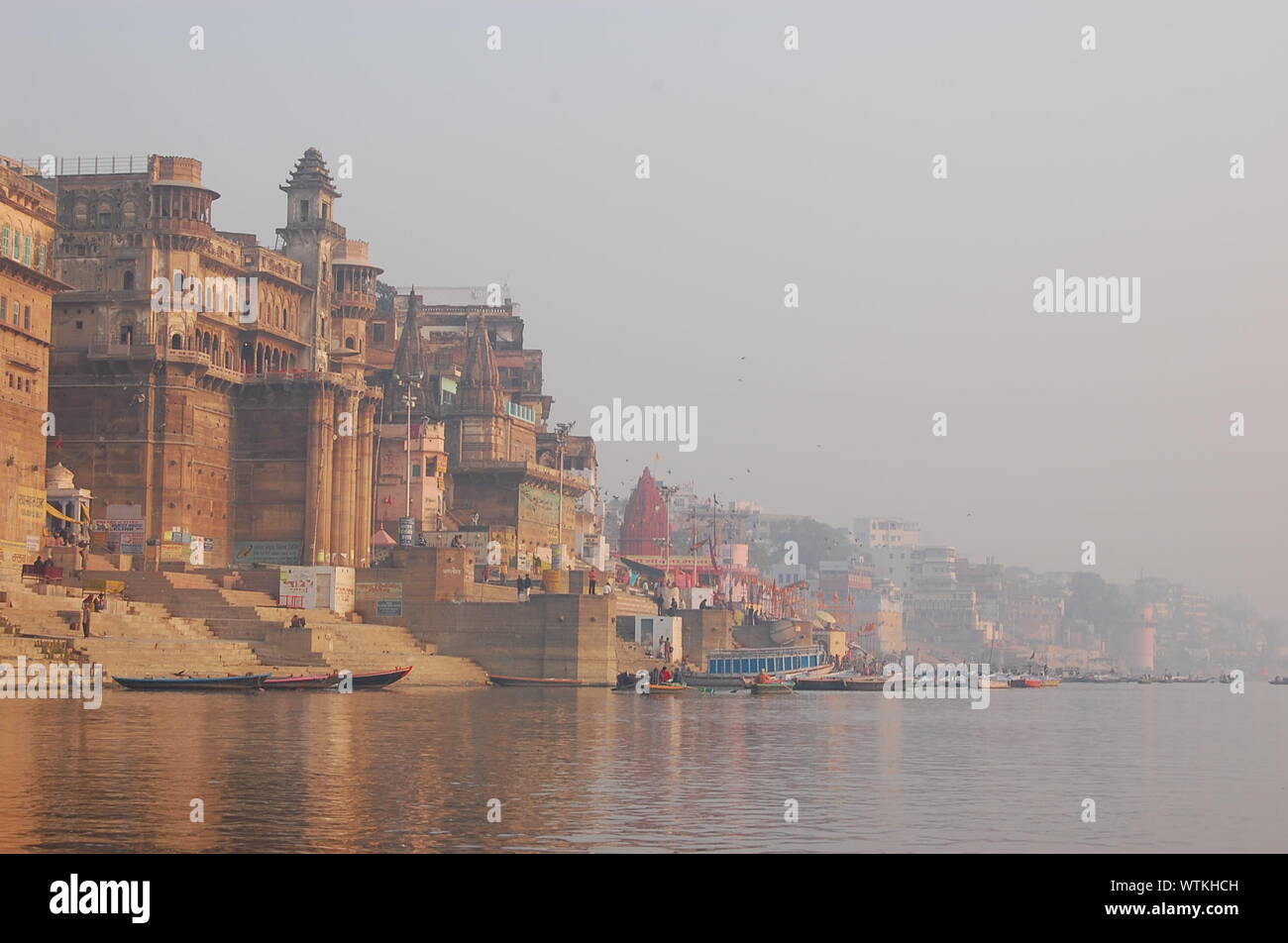 Temples cold hi-res stock photography and images - Alamy