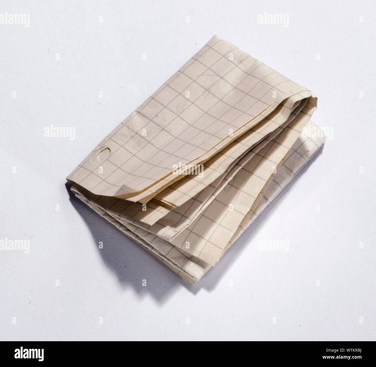 Folded paper hi-res stock photography and images - Alamy