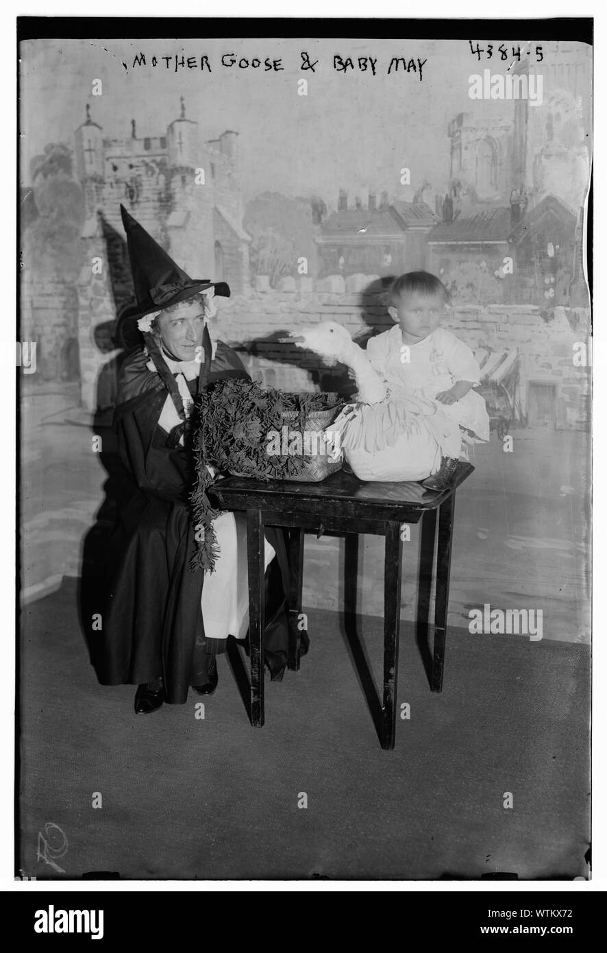 Mother Goose & Baby May Stock Photo - Alamy