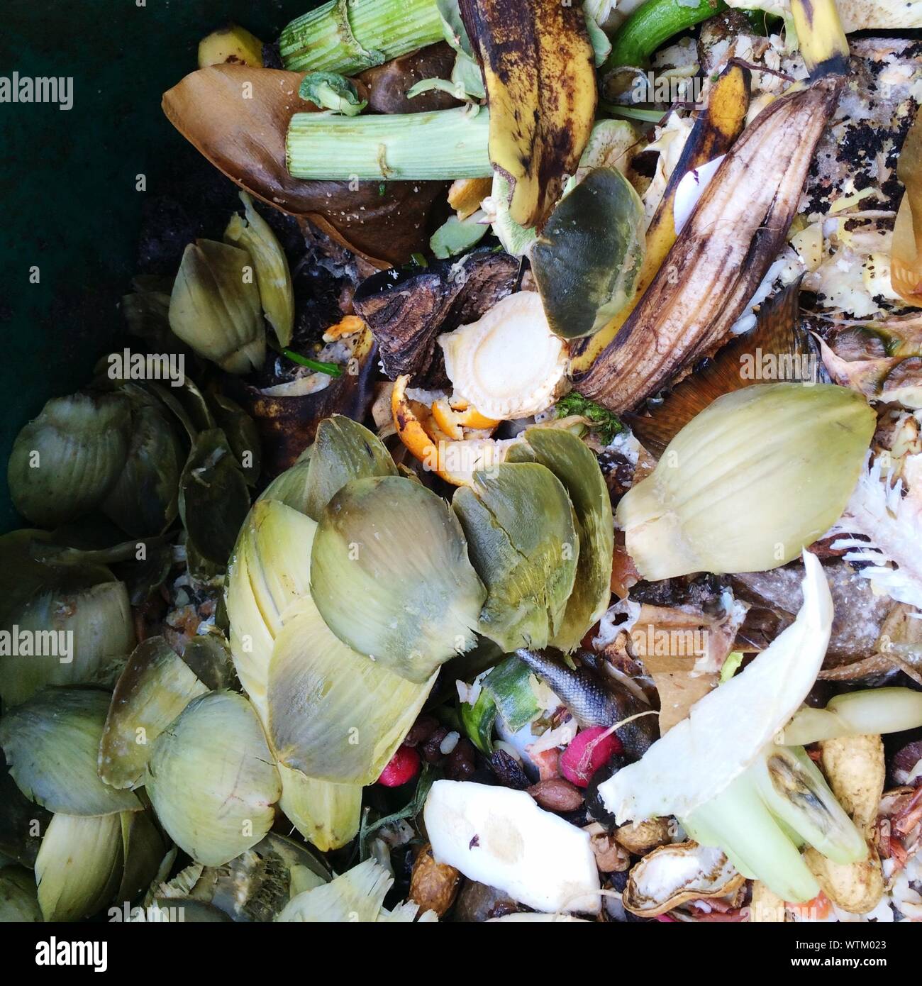 Large pile of food hi-res stock photography and images - Alamy