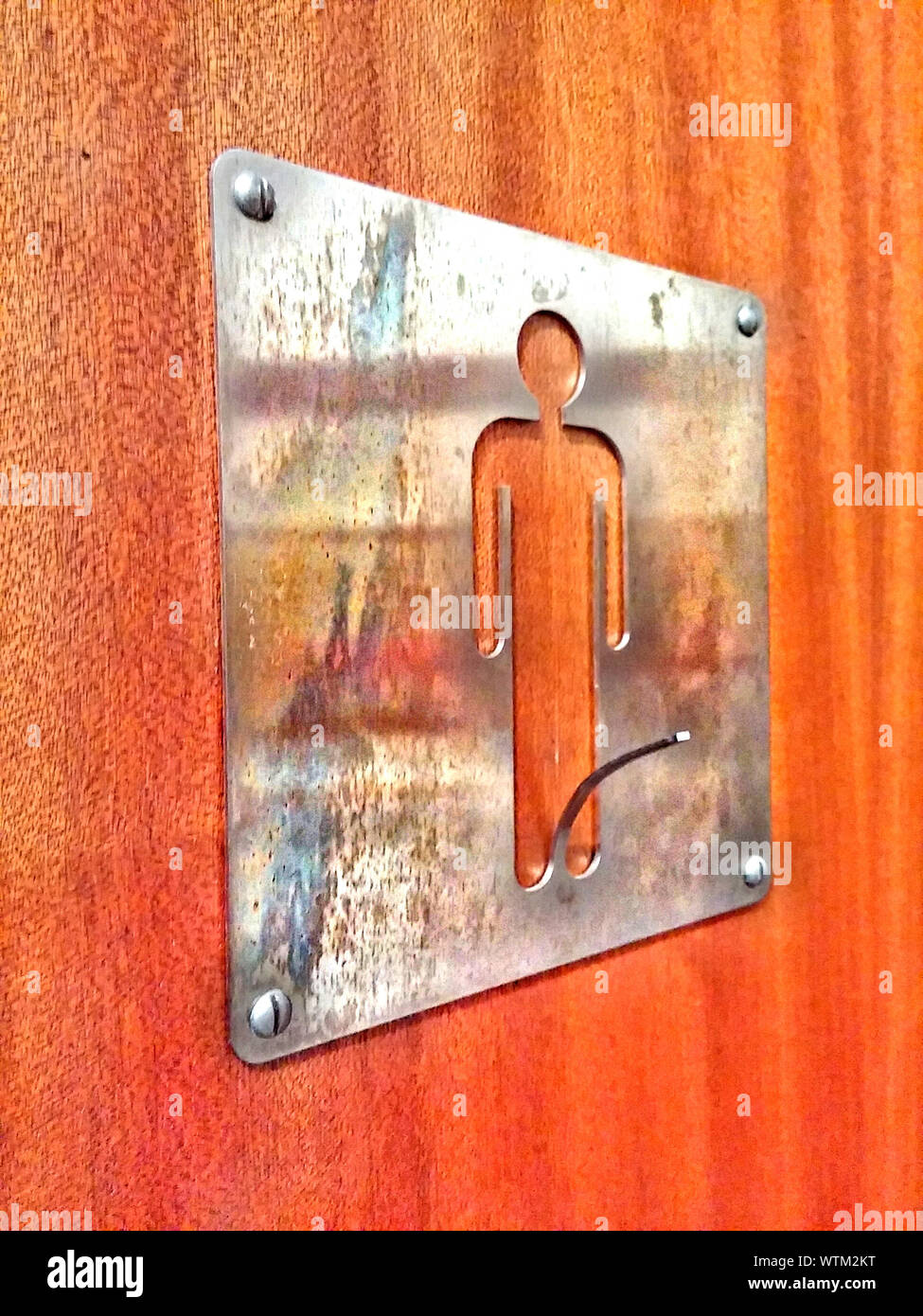 Restroom sign hi-res stock photography and images - Alamy
