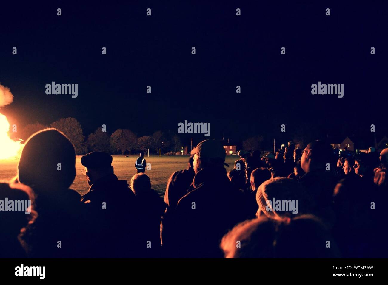 Event at night hi-res stock photography and images - Alamy