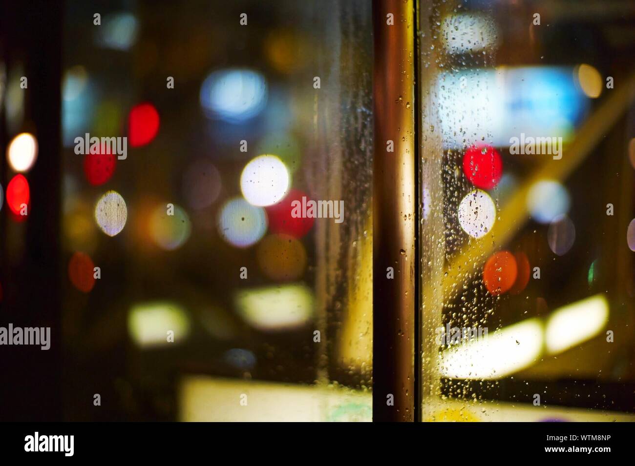 Glass Circle Lens High Resolution Stock Photography and Images - Alamy