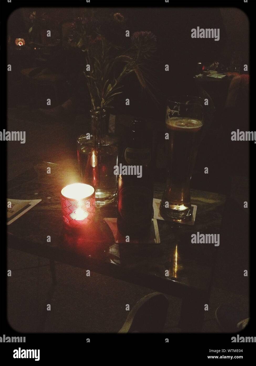 Candle light bar hi-res stock photography and images - Alamy