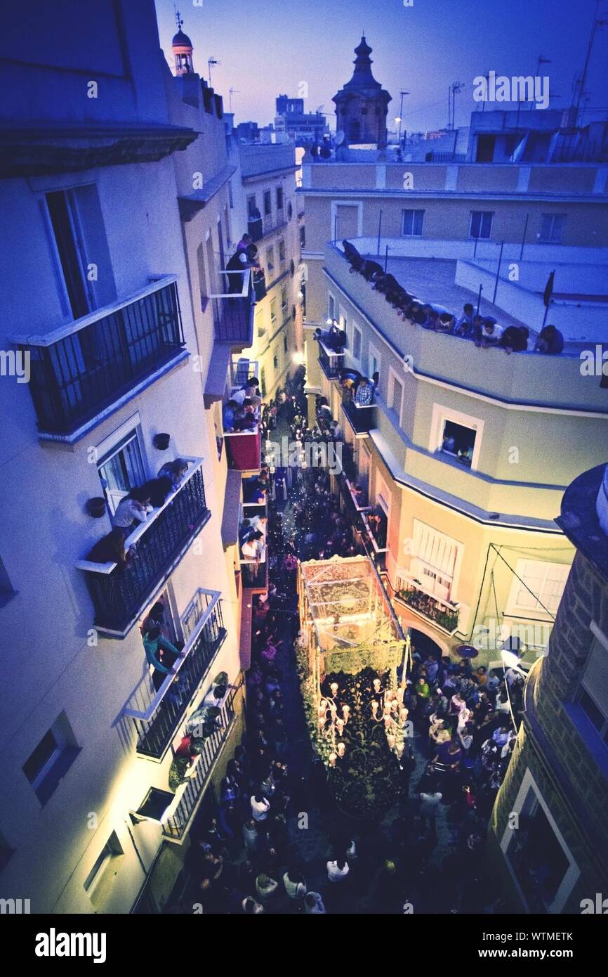 Float procession hi-res stock photography and images - Alamy